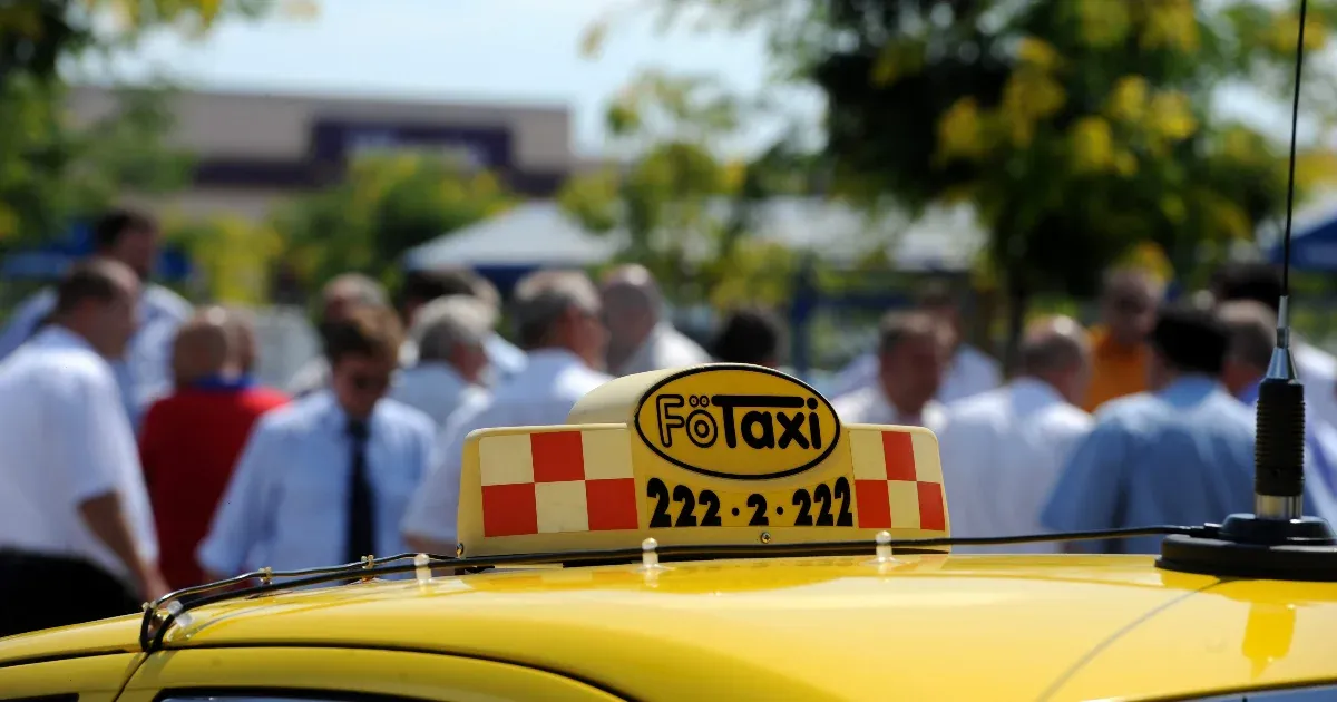 Telex: Harmadjára is a Főtaxi lett a reptér személyszállítási partnere