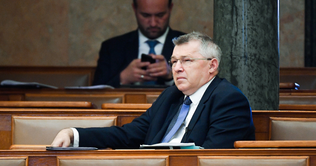 Telex: A triatlonszövetség elnöke lett a fideszes Szabó Zsolt, aki ... Telex: A triatlonszövetség elnöke lett a fideszes Szabó Zsolt, aki ...