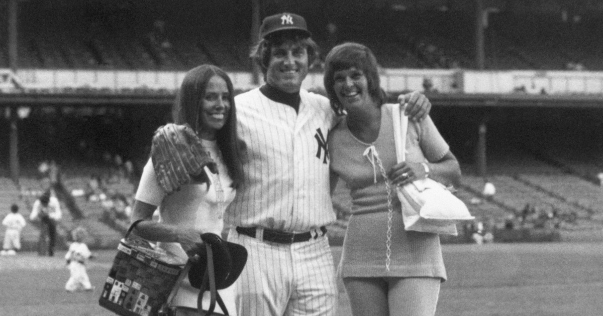 Telex: Feleséget, családot, kutyát és házat is cserélt két csapattárs a ...