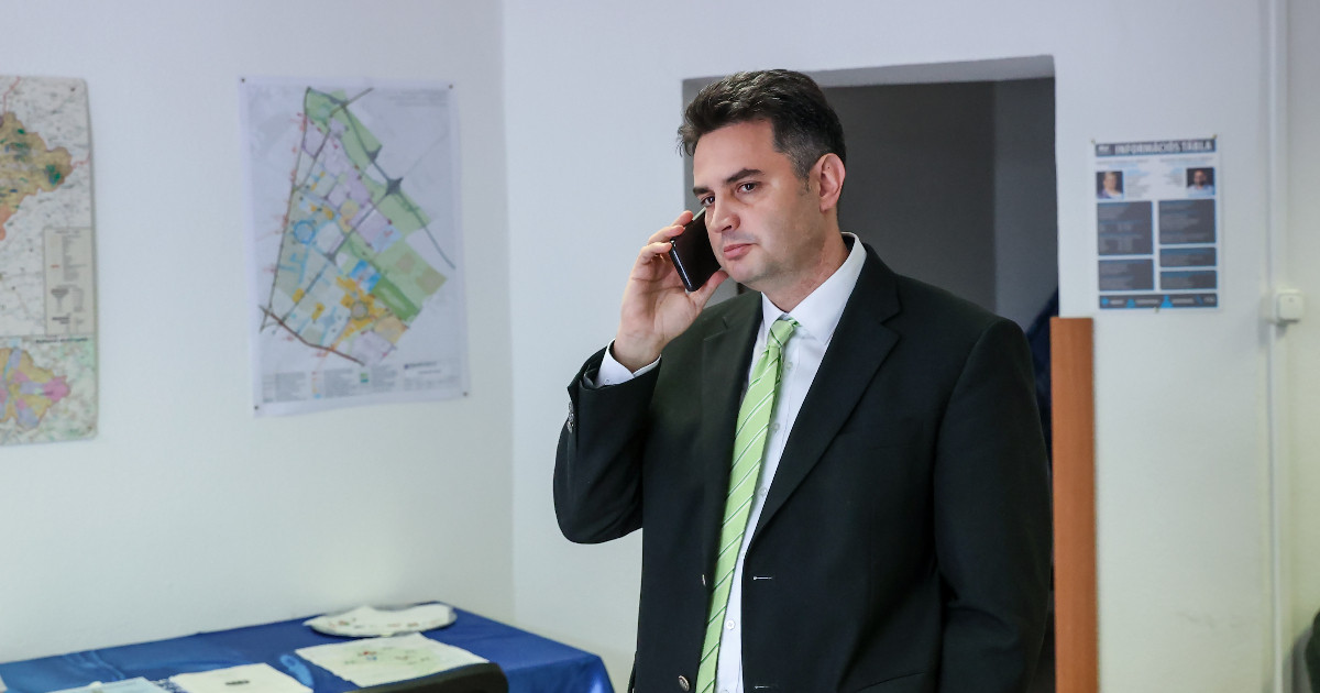 Telex: A korábbi polgármester fia állt a Márki-Zayék elleni ...