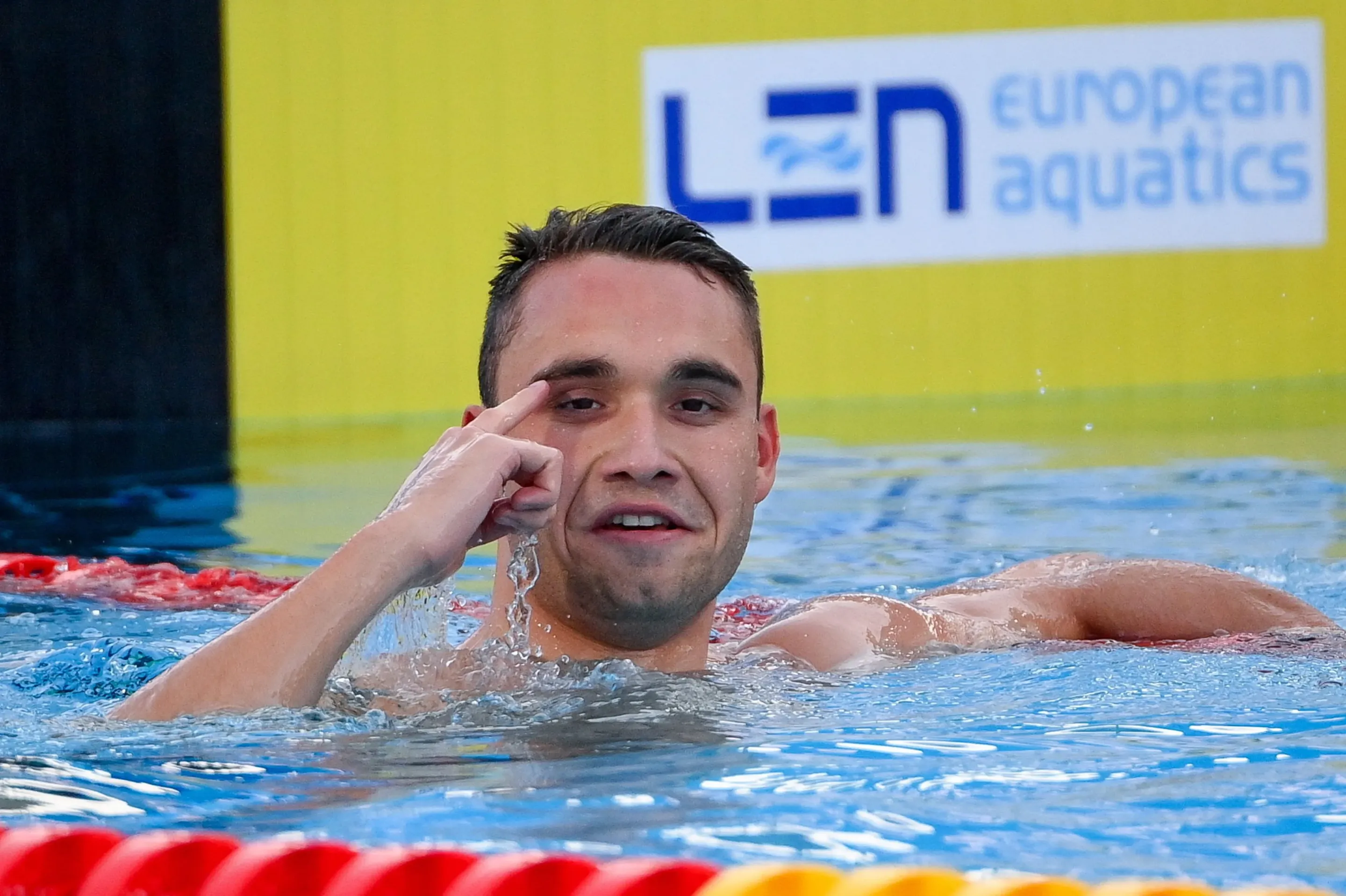 Telex: Márton Richárd