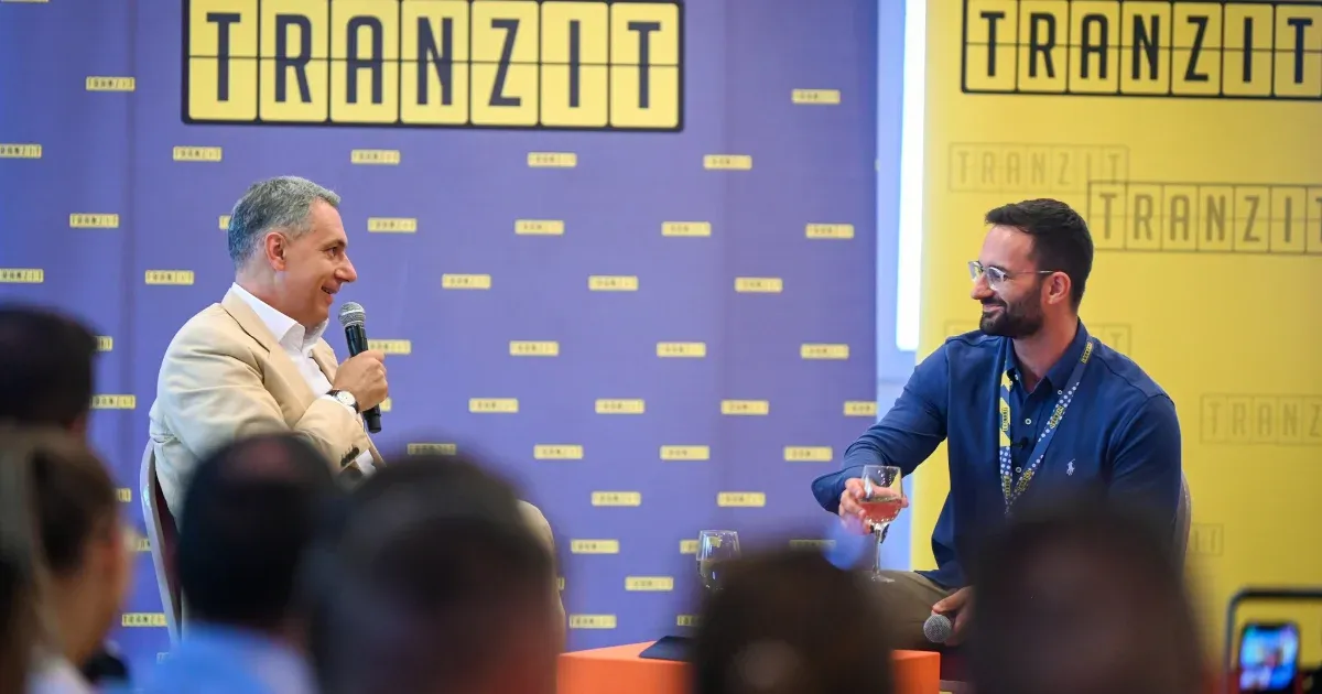 Telex: Lázár János: Brüsszel azt kéri, hogy köpjünk egyet felfelé, és ...