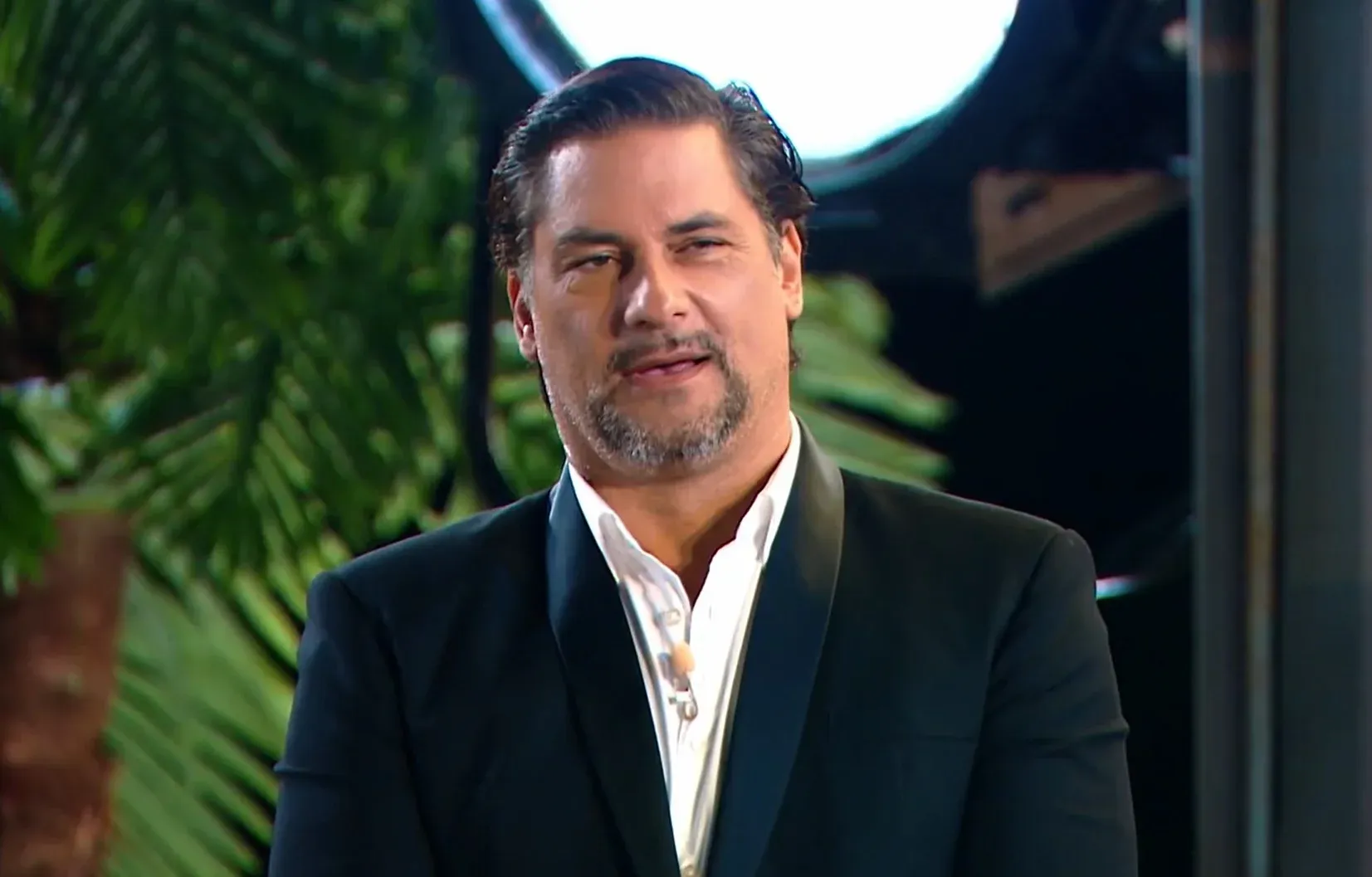 Telex: Pompás szemét lett A Nagy Ő