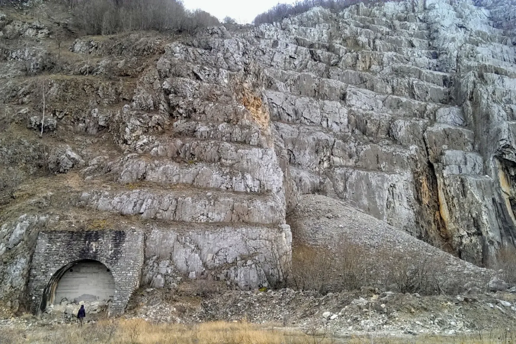 Telex: Bél-kő, a posztapokaliptikus magyar sziklaparadicsom