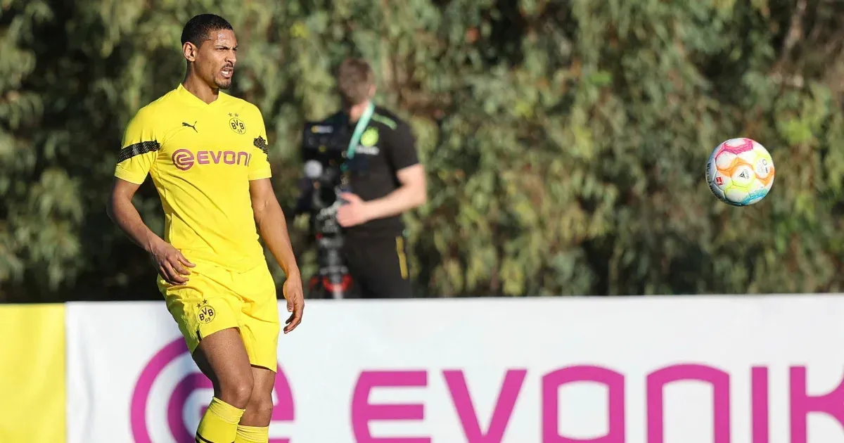 Telex: Mesterhármassal tért vissza a Dortmund rákból felgyógyuló csatára