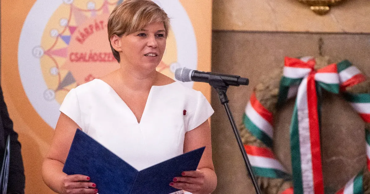 Telex: A Tempus Közalapítvány főigazgatója felsőoktatásért felelős ...