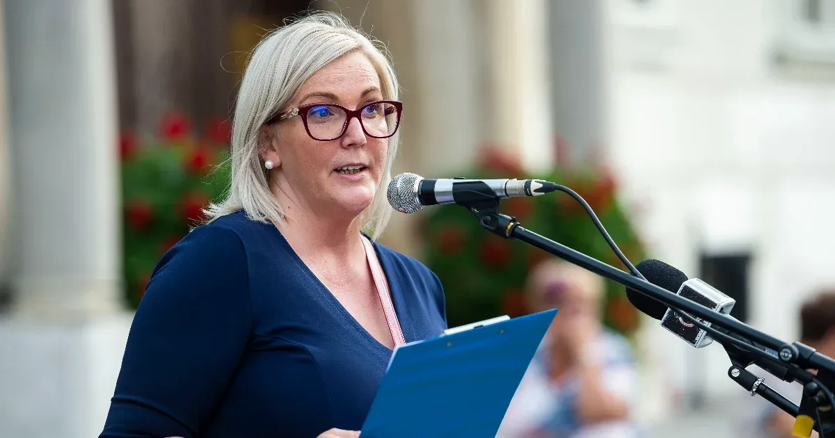 Telex: A Momentum jelölőszervezetként nem támogatja, hogy a DK-s Ráczné ...