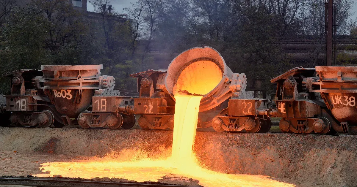 Telex: Újra termel a Dunaferr, indiai üzletemberek jártak a gyárban