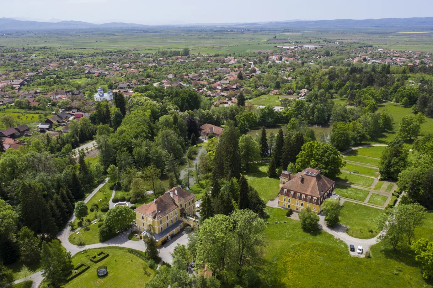 Telex: Az elnöki kegyelemben részesített K. Endre erdélyi családjának ...