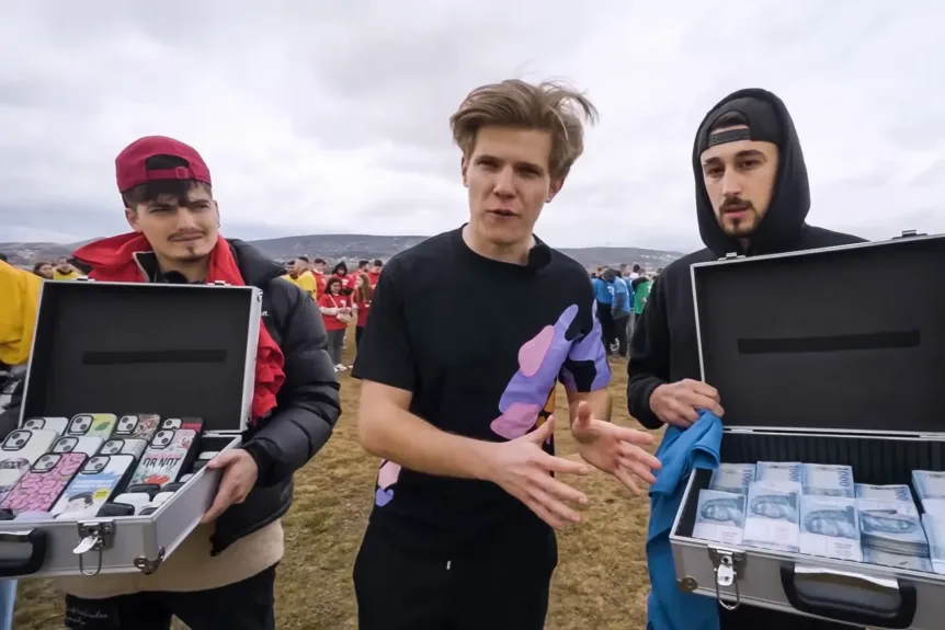 After: Z generációs agymosásnak is nevezhető, amit a pénzesős Mobilfox ...