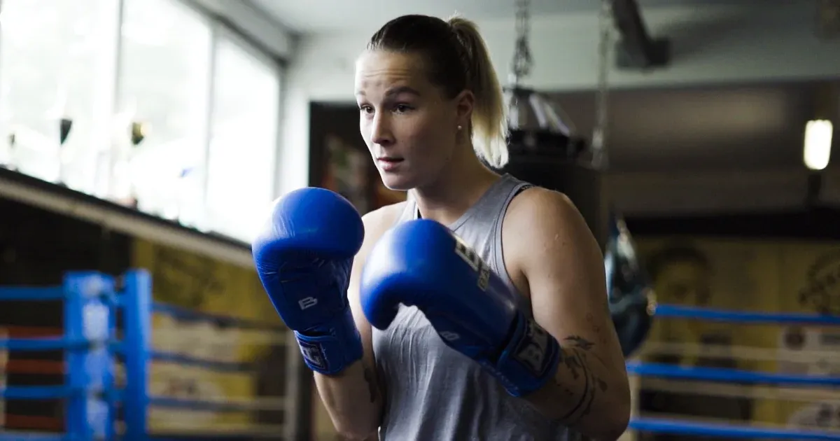 Telex: Luca Hámori, the first Hungarian female boxer who made it to the ...