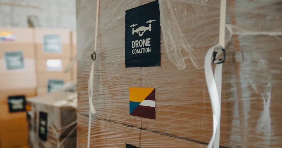 Telex: Újabb 500 drónt szállít le Ukrajnának Lettország