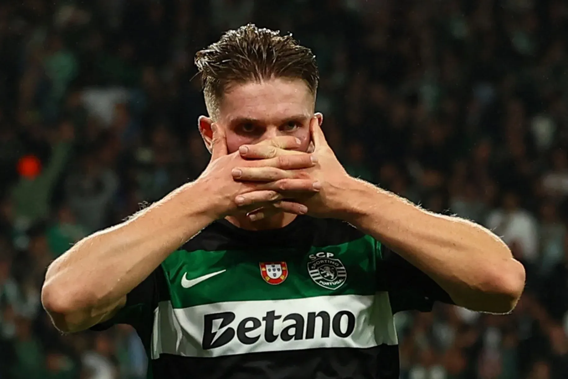 Telex: A 100 millió eurós csatár, akire rámozdult a magyar szövetség ...