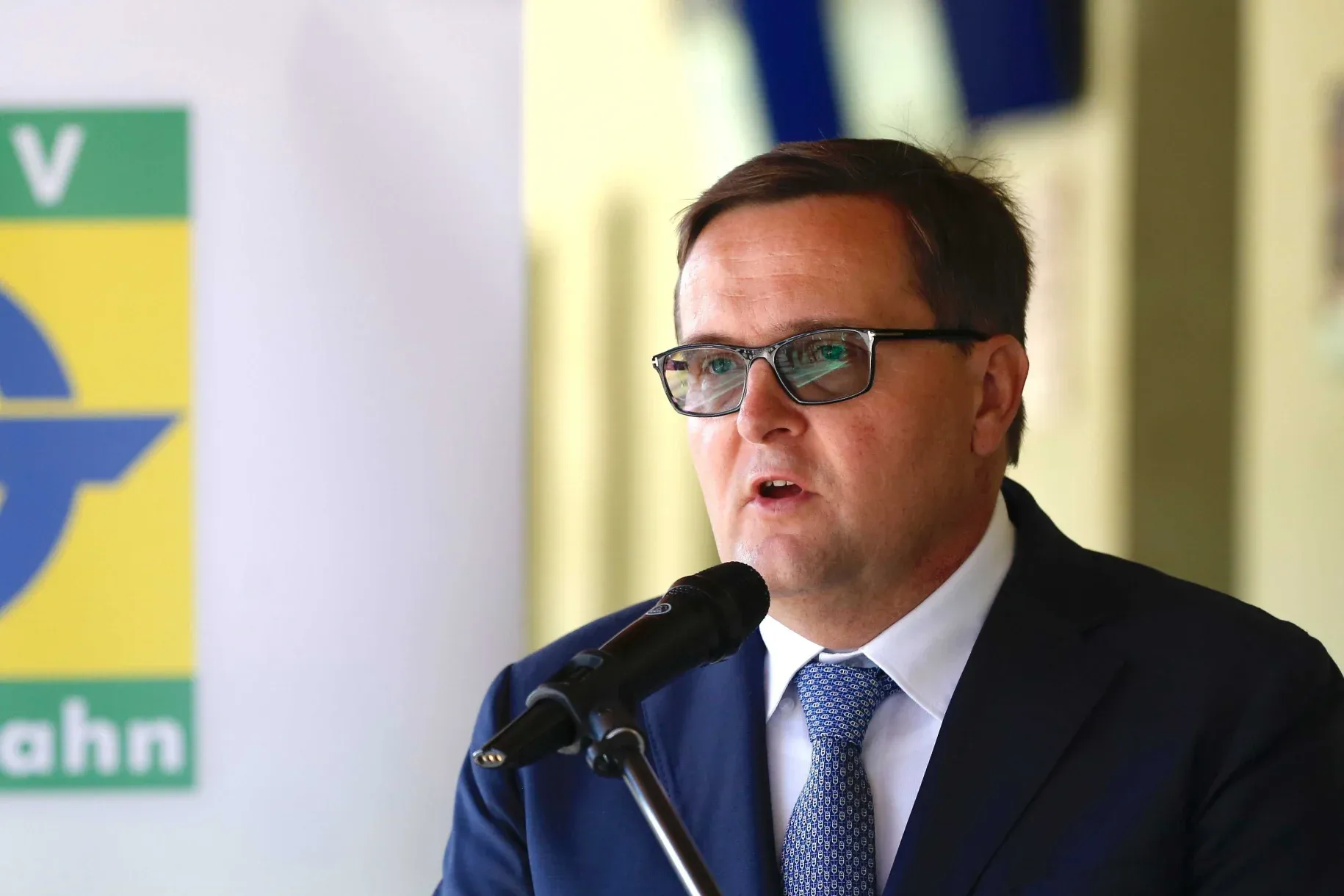 Telex: Homlok Zsolt és vállalkozásai: így néz ki, amikor valaki ...