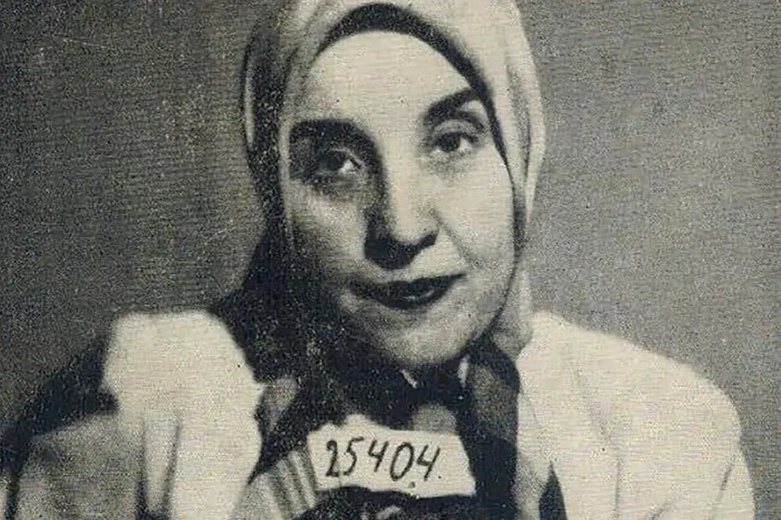 Telex: Perl Gizella