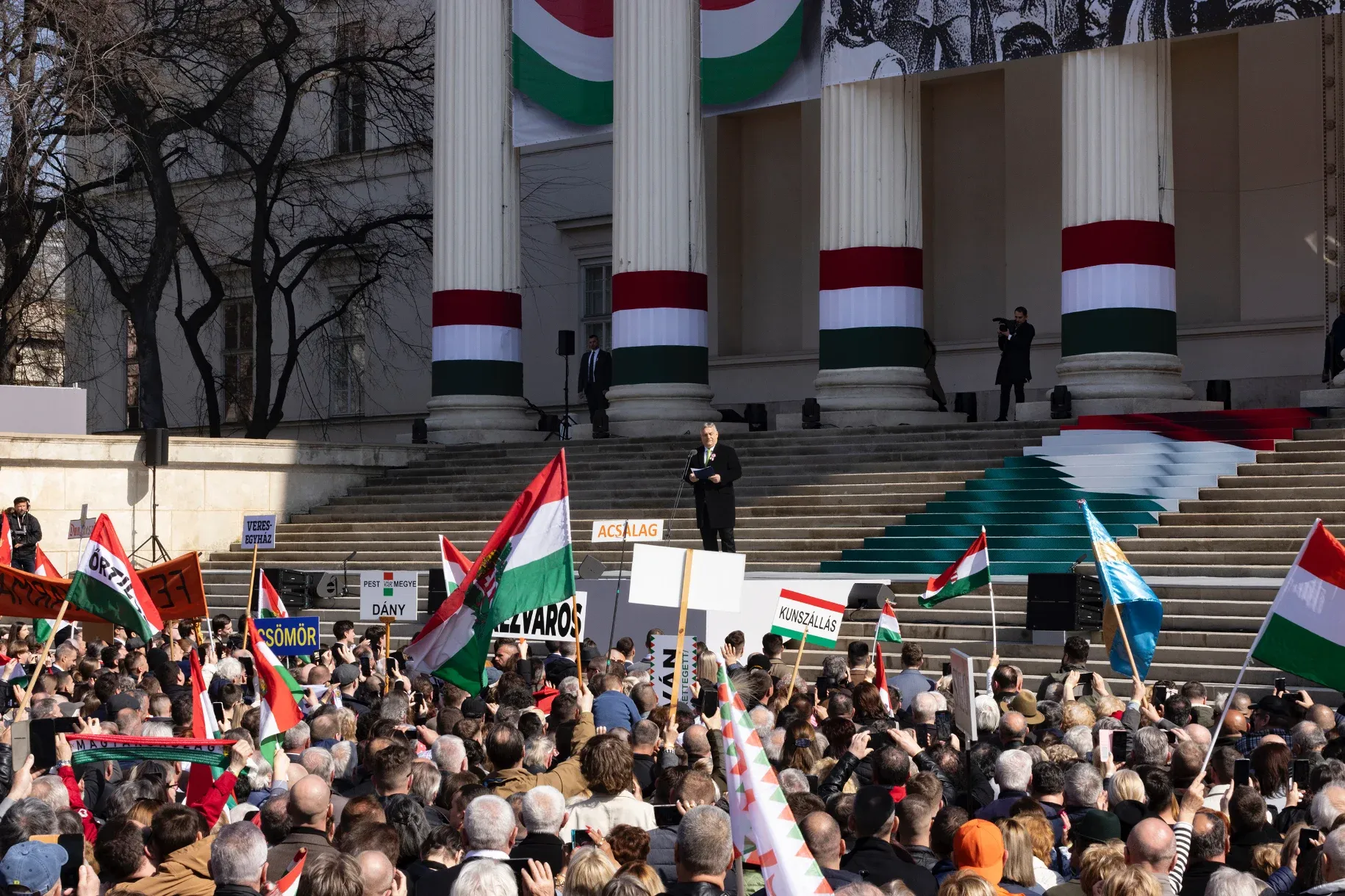 Telex: A Fidesz nem engedheti meg magának, hogy ezt a március 15-öt is elbukja