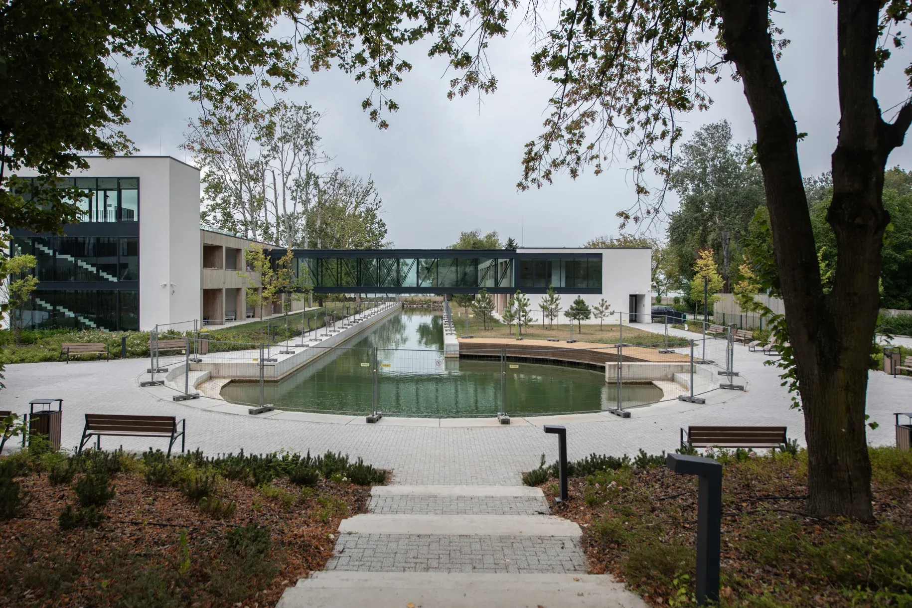 Telex: Varga Mihályék bezárják az MNB balatonakarattyai központját