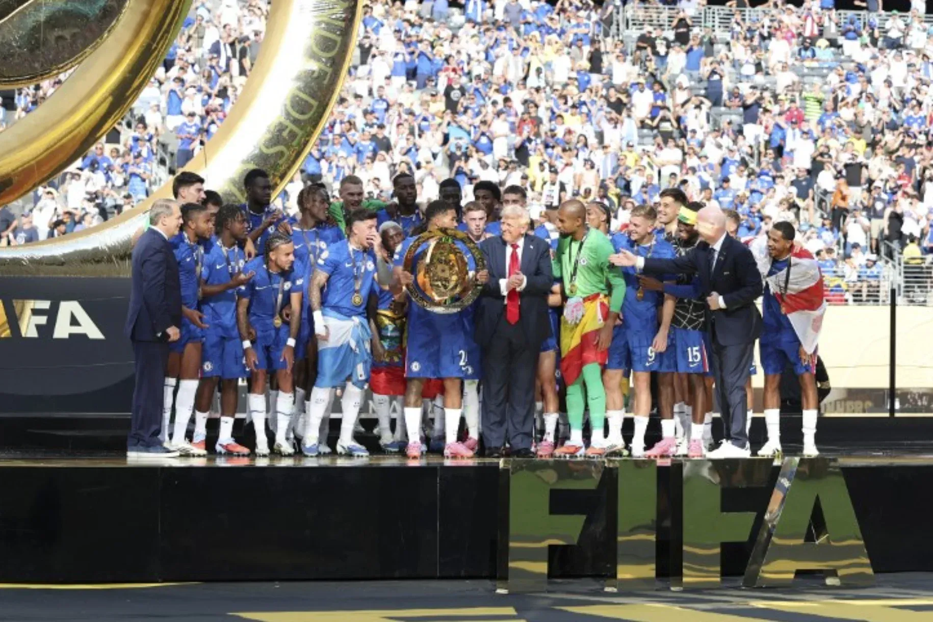 Telex: Trump azt mondta, hogy a Chelsea a klubvilágbajnoki trófea ...