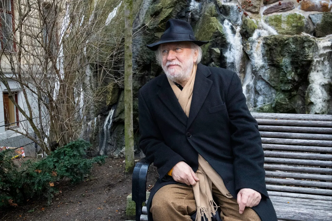 Karakter: Krasznahorkai László a Nobel-díjáról: Boldog vagyok, nyugodt ...