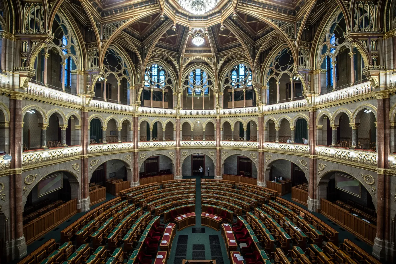 Telex: Oké, hogy vezet a Tisza a közvélemény-kutatásokban, de ez mégis ...