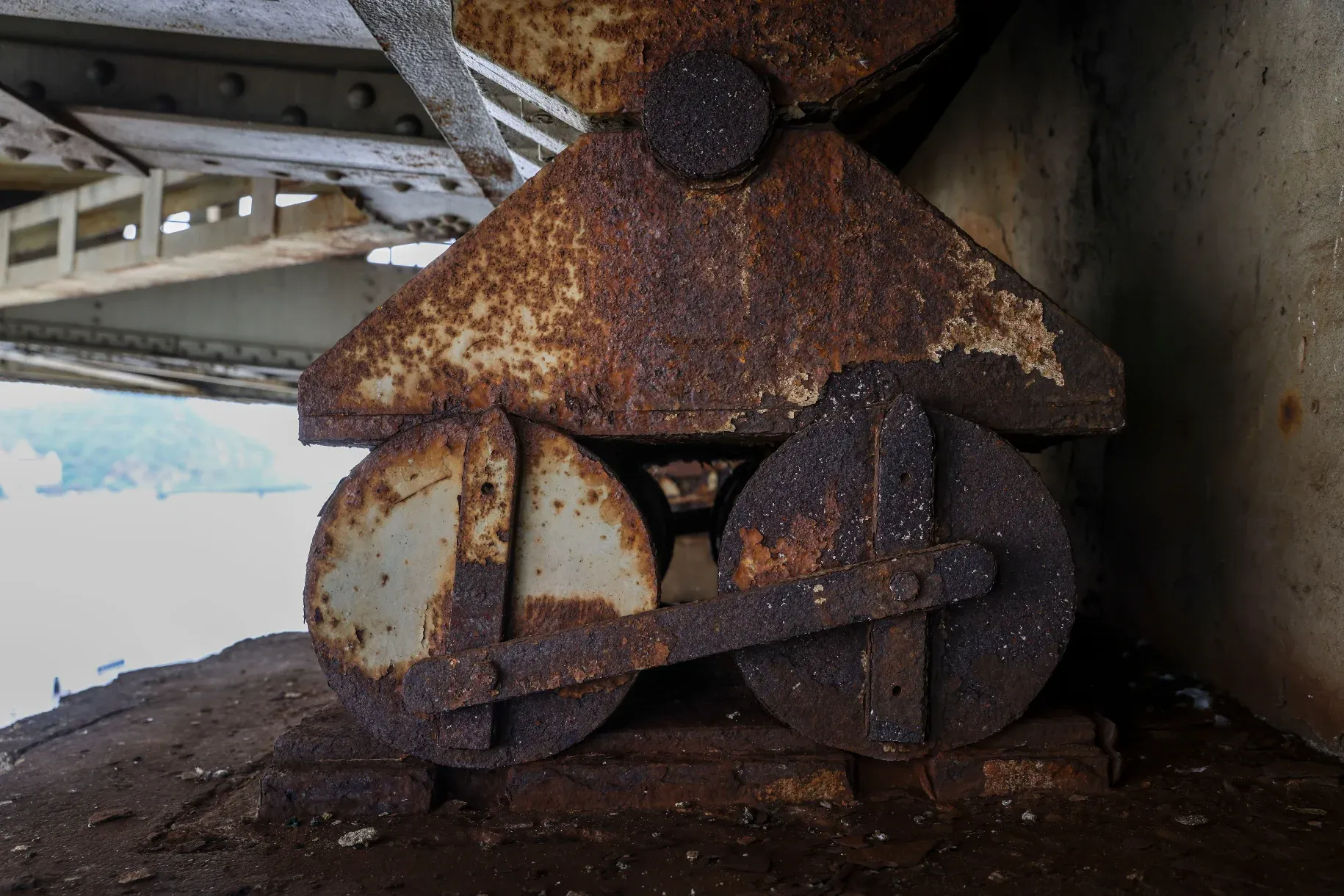 Telex: Megpróbálnának egy lélegzetvételnyi időt nyerni a főváros ...