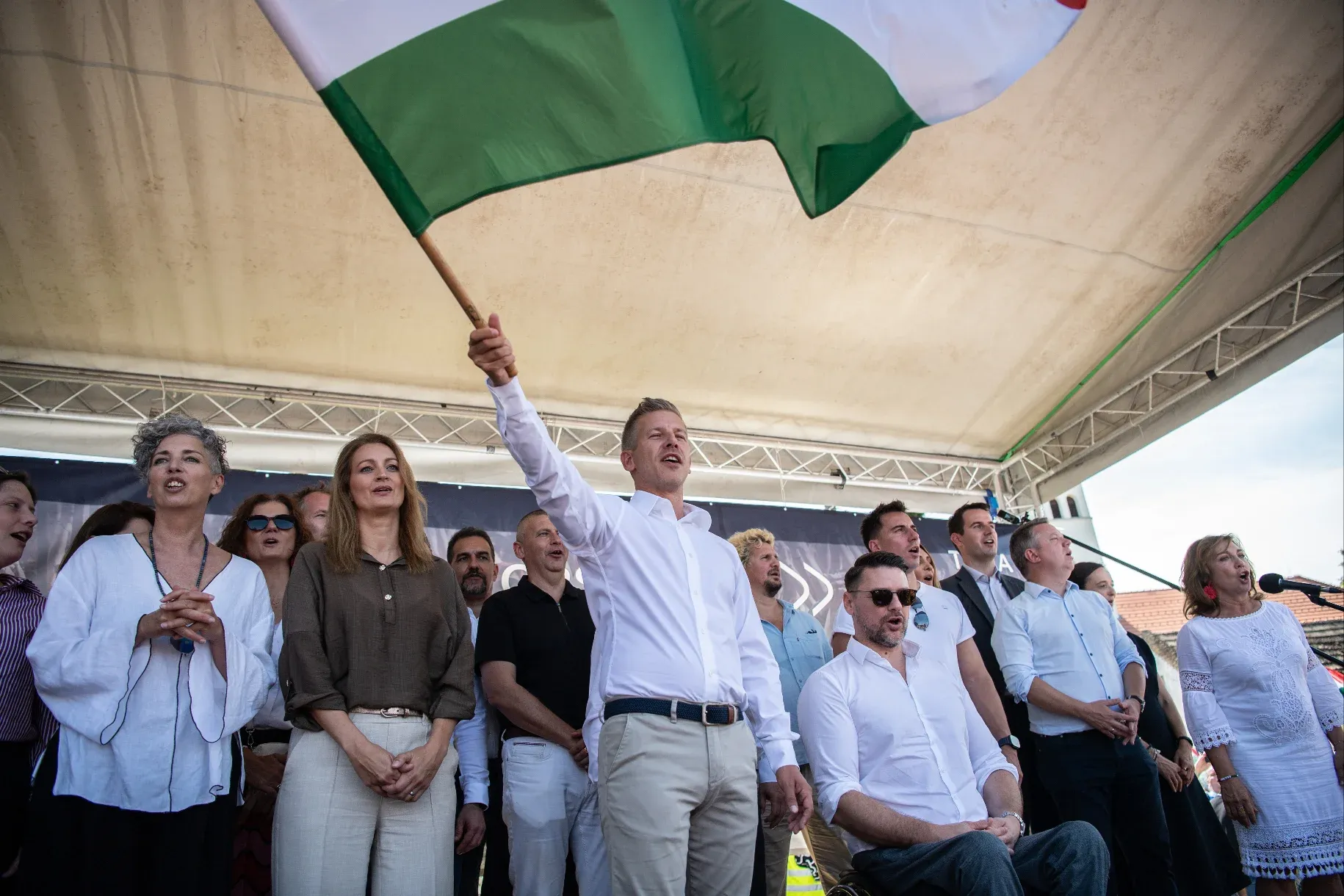 Telex: A Tisza ismert arcai mind továbbjutottak a jelöltválasztás ...