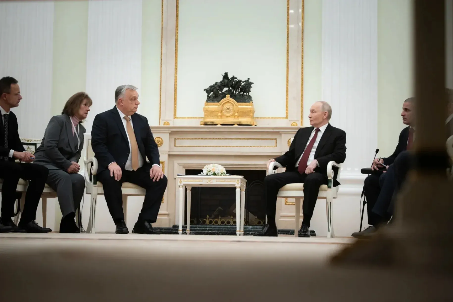 Telex: Putin: "Our views on certain issues, including international ...