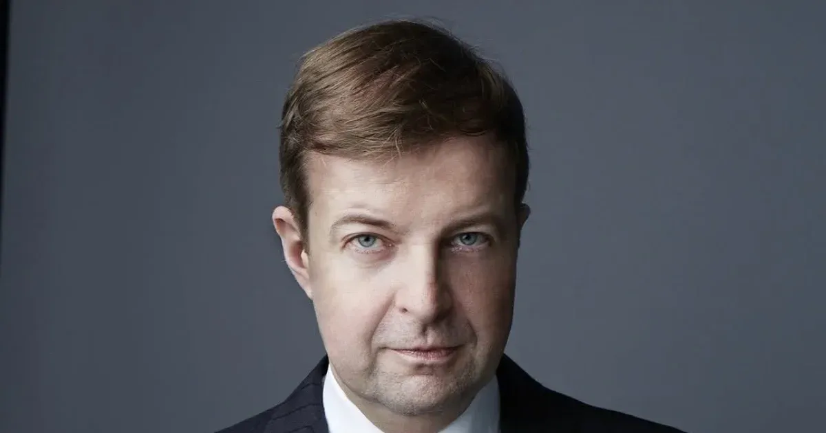 Telex: Almási-Tóth András szerint szexuális abúzus nem történt, csak a ...