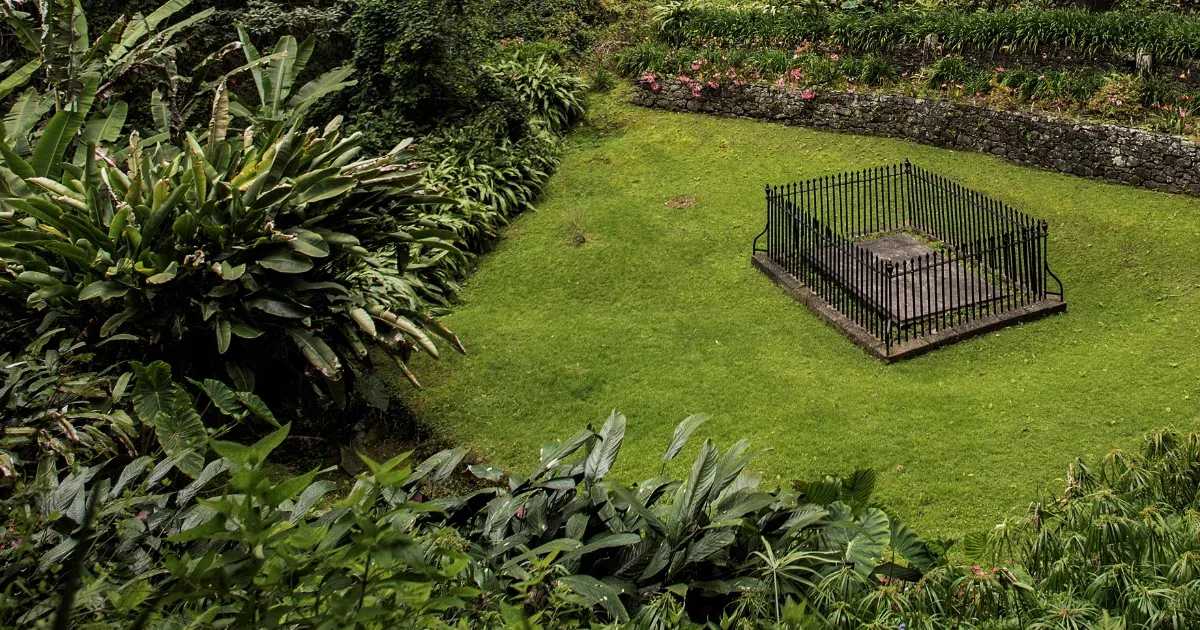 Telex: Napóleon sírján nincs semmilyen felirat, mert a franciák és az ...